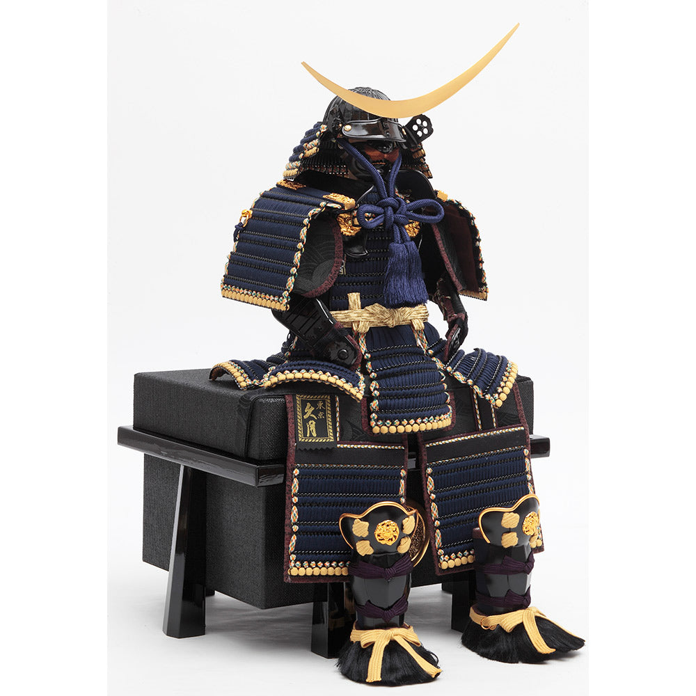 Oyoroi JapaneseSamurai Armor Figure – Kyugetsu